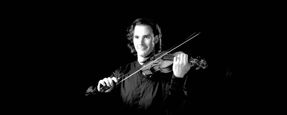 Violinist | Alex Laing