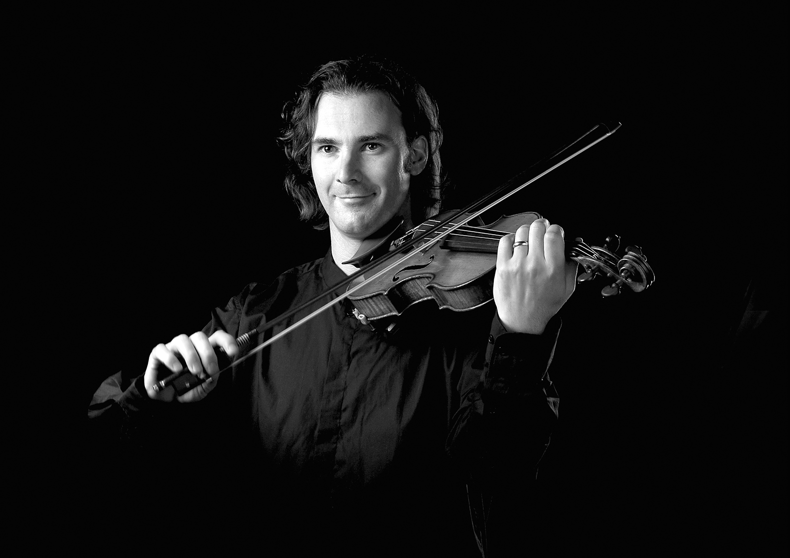 Press Downloads | Alex Laing