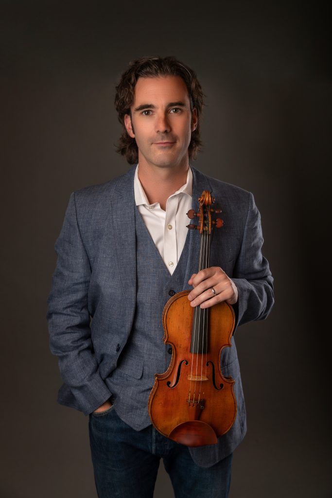 Press Downloads | Alex Laing